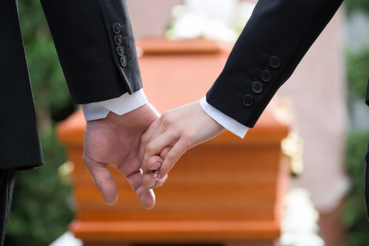 How Long Does An Embalmed Body Last? | Safe Passage