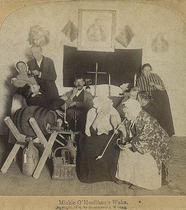 Traditional Irish Wake: Drinks, Toasts, Songs, Ideas